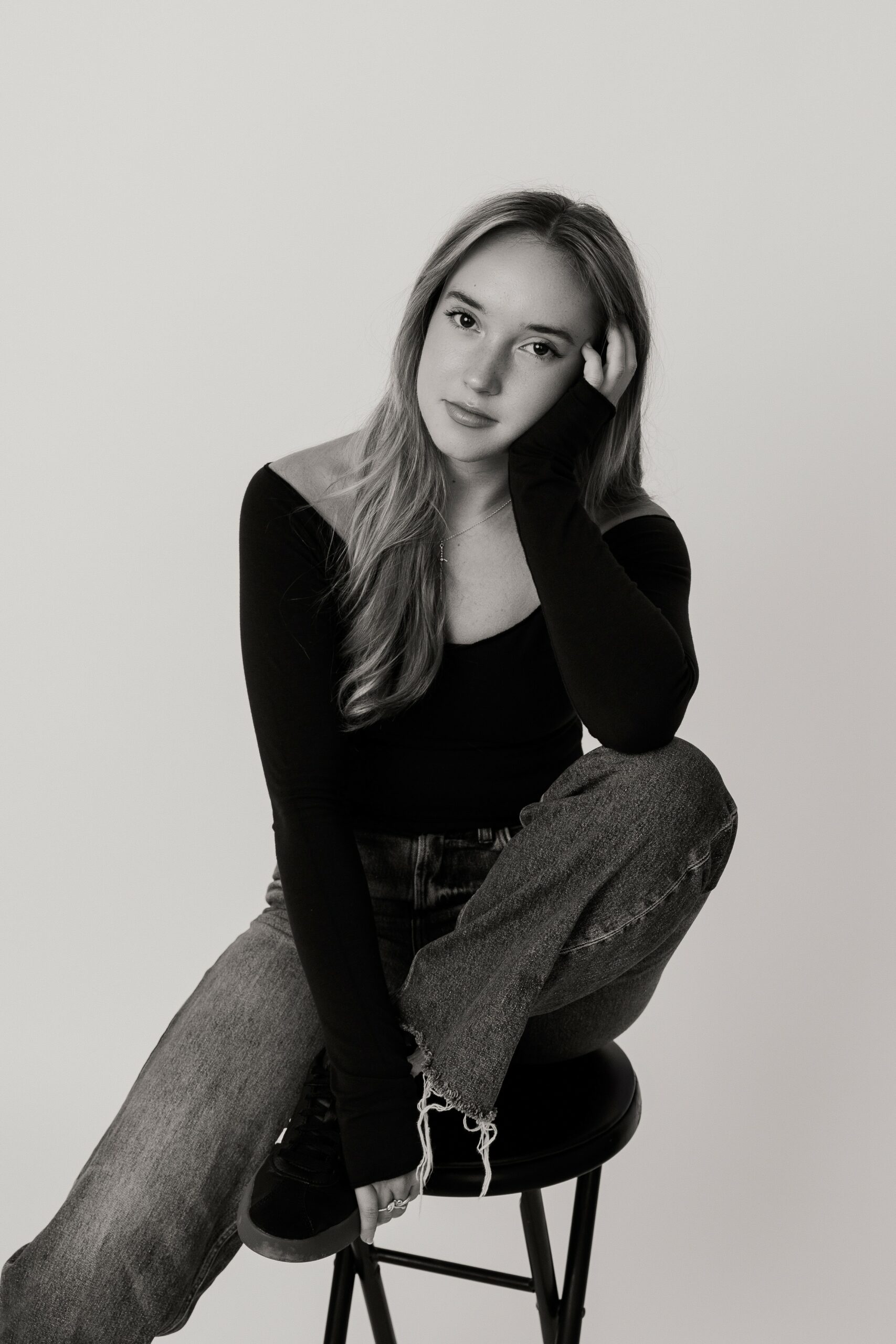 Meet Ella Fraley | Actress, Student, & Bookworm - SHOUTOUT LA